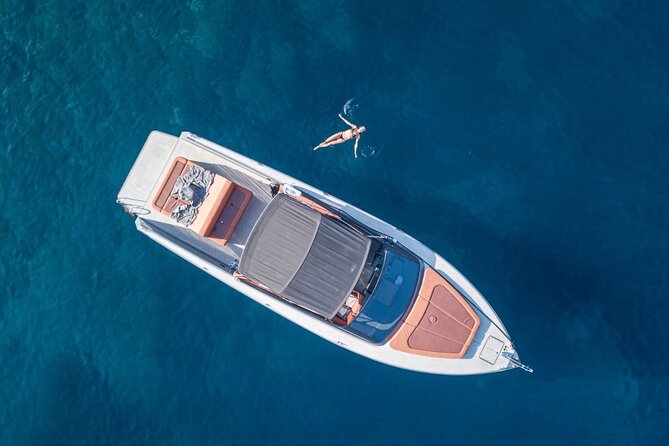 Private Cruising with Axiom Yacht from Hvar - Key Points