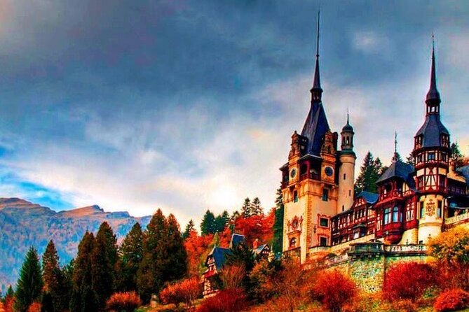 Private Day Tour to Historical Villages in Sinaia - The Itinerary in Detail
