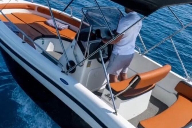 Private Day Tour To Shipwreck And Blue Caves by Boat in Zakynthos - The Itinerary: A Closer Look