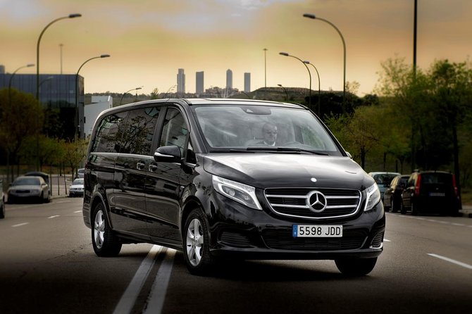 Private Departure Transfer from Brussels City to Brussels Airport by luxury van - Why Choose This Transfer?