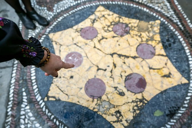Private Florence Highlights Tour from Duomo to Old Bridge Signoria & Santa Croce - Detailed Breakdown of the Itinerary