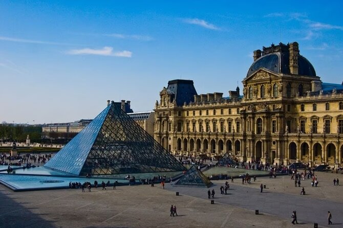 Private Full Day Paris trip including Louvre and Versailles with Pickup - The Itinerary in Detail
