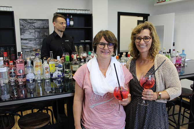 Private gin tasting with a professional bartender in Trier - An In-Depth Look at the Private Gin Tasting Experience