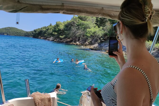 Private Half-Day Boat Tour to nearby Islands in Zadar with Drinks - Key Points