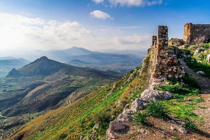 Private half-day tour to Ancient Corinth from Athens - The Itinerary in Detail: What You Can Expect