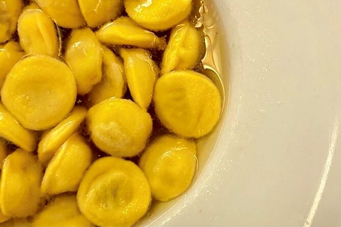 Private Half Day Tour to Parma City of Gastronomy and Perfume - Itinerary Breakdown