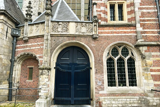 Private Historical Highlights Walking Tour, local Dutch guide - What Travelers Say
