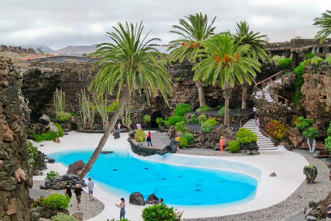 Private luxury Tour of Jameos del Agua and Cueva de los Verdes in Lanzarote - Discovering Lanzarote’s Volcanic Wonders
