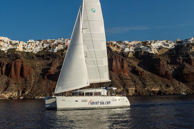 Private Morning Tour Lagoon 400-380 Sailing in Santorini ,lunch, drink, transfer - A Truly Customizable Santorini Adventure