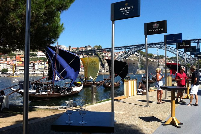 Private off the beaten Walking Tour Porto with a local expert - Why Choose This Private Porto Walking Tour?