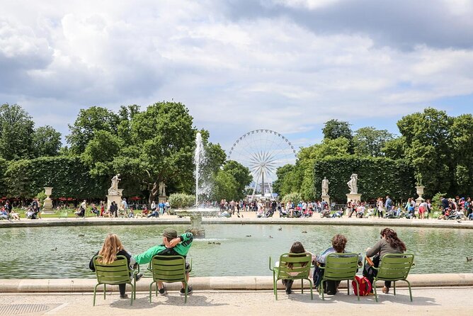 Private Paris City Tour and shopping in La Vallée Village - Comfortable Transportation and Personalized Service