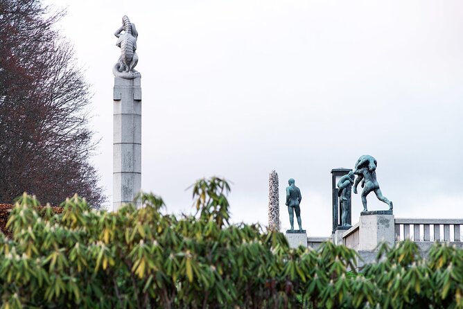 Private sightseeing in a Volvo XC 90 All inclusive museum/guiding - An In-Depth Look at the Oslo Private Tour Experience