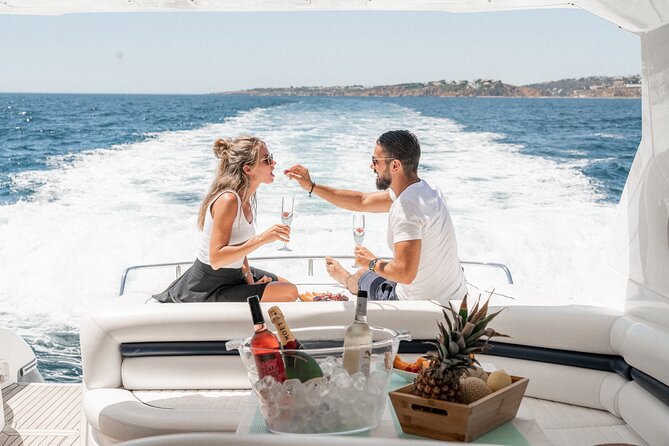 Private Sunset Yacht Voyage - The Allure of a Sunset Yacht in Istanbul