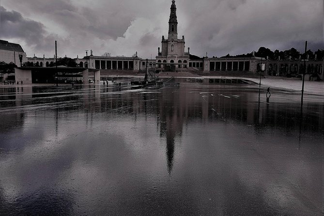 Private tour 3 days Fatima-Aveiro-Porto-Guimaraes-Braga-Santiago de Compostela - What’s Included and What to Budget for