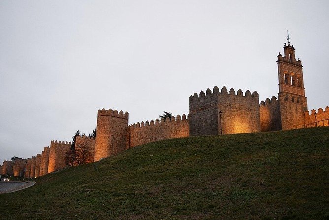 Private Tour Ávila - Segovia from Madrid with Tapas Route - From Madrid to Ávila and Segovia: A Well-Planned Day