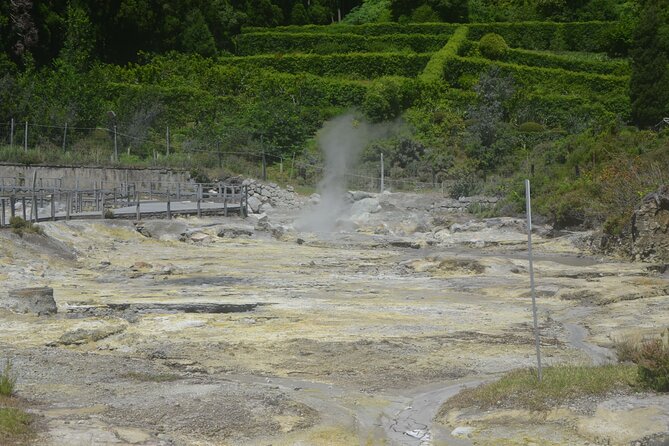 Private Tour Full-Day Furnas: Lake, Fumaroles and Thermal Pools - The Benefits of a Private, Guided Experience