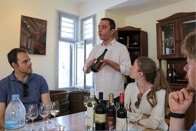 Private Tour: Great Wines and Famous Towns of Santorini - Key Points