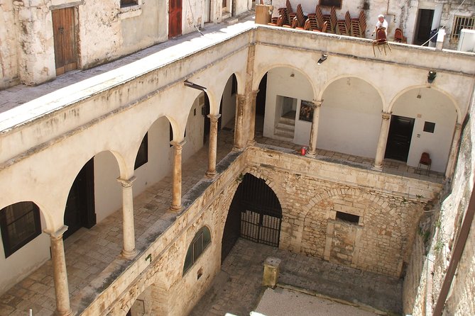 Private tour guide Conversano, the history of ancient Norba a few steps from the sea - A Closer Look at the Itinerary
