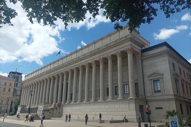 Private tour of Lyon with an official guide - Exploring Lyon with a Private Guide