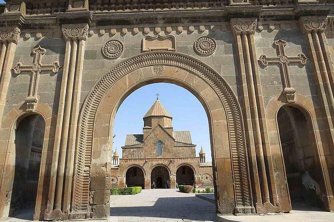 Private tour to Echmiadzin and Zvartnots - A Closer Look at the Itinerary