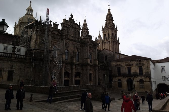 Private Tour to Santiago de Compostela and its stunning Cathedral - An Introduction to the Experience