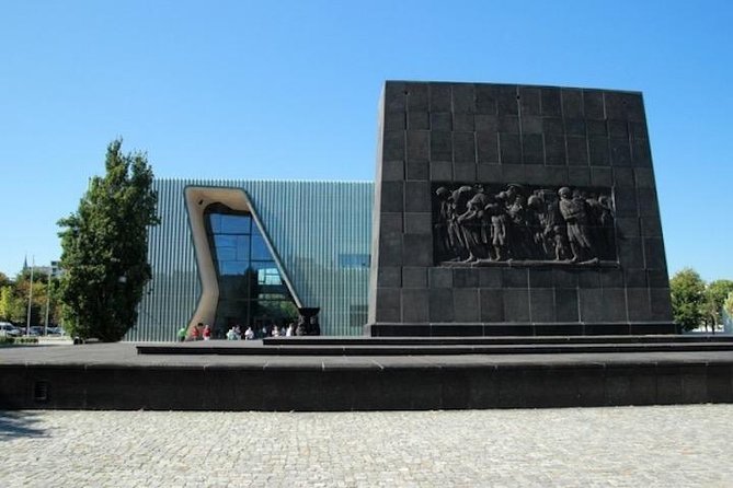Private Tour: Warsaw Ghetto with a local Historian - Key Points