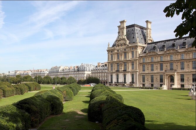 Private Tour with Guide to Midnight in Paris Movie Locations - A Deep Dive into the Midnight in Paris Tour Experience
