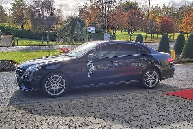 Private Transfer between DUBLIN & ADARE | Premium Vehicles - The Sum Up: Who Is This Transfer Perfect For?