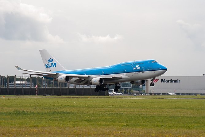 Private Transfer from Amsterdam to AMS Amstrdam Schiphol Airport - The Experience: What You Can Expect