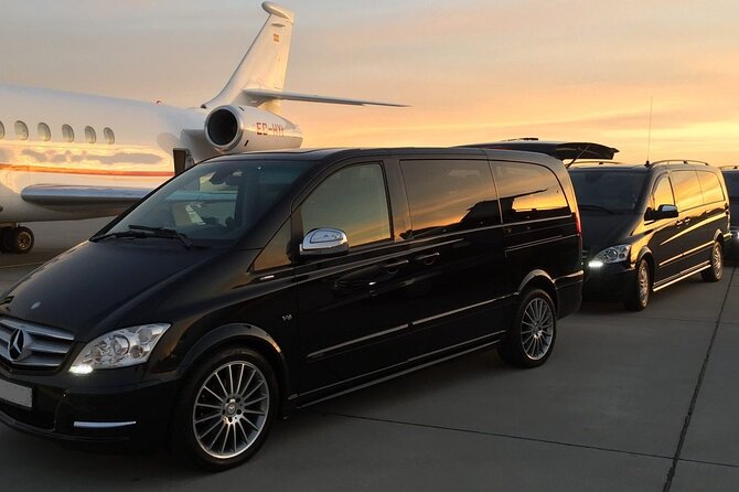 Private Transfer from Barcelona hotels to Barcelona Cruise Port - Key Points