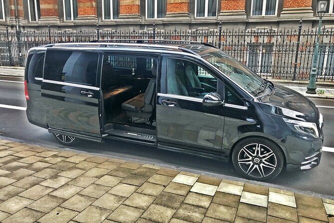 Private transfer from BRU Airport - Brussels GO BACK MB V-CLASS 7 PAX - What You Can Expect from This Brussels Airport Transfer