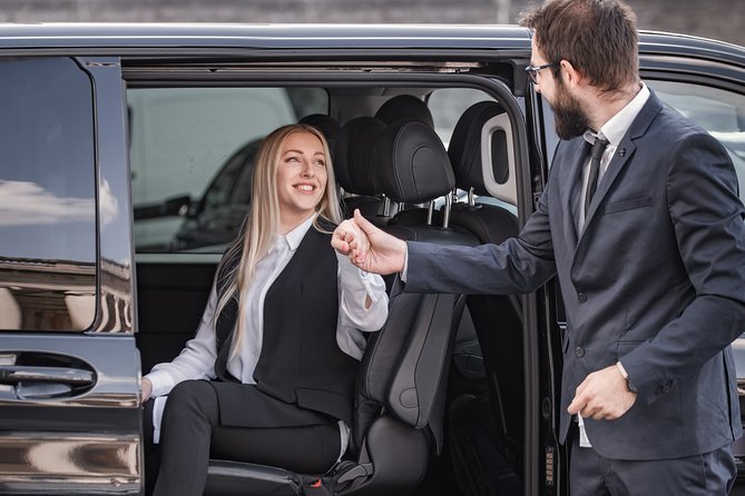 Private transfer from BRU Airport to Bruges with Mercedes V class 7 pax - Why Choose This Transfer?