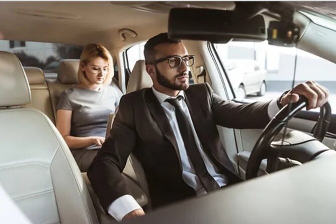 Private Transfer from Paris to CDG and Orly Airport - Why Choose a Private Transfer?