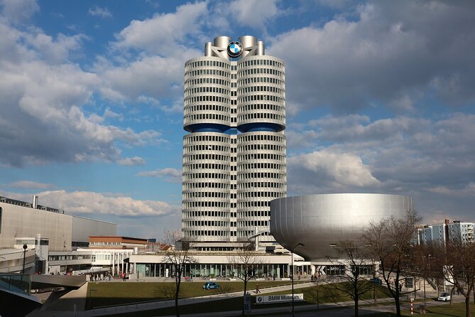 Private Transfer from Passau to Munich with Sightseeing - Key Points