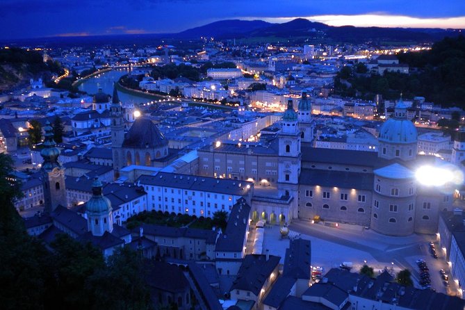 Private transfer: Nuremberg to Salzburg, 2h of Sightseeing stop - The Value of Private, Customized Travel