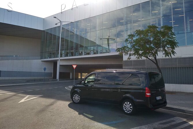 Private Transport between the city of Porto and AHD Airport - Why Travelers Keep Coming Back