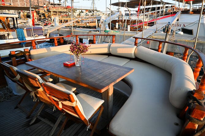 Private VIP Gulet Boat Tour With Lunch in Bodrum For 6 Hour - The Value of This Tour