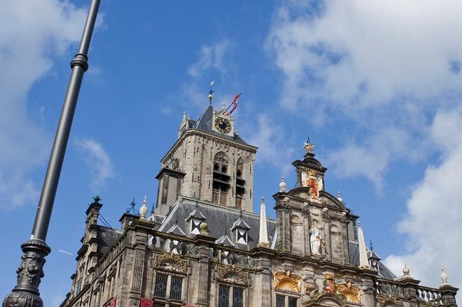 Private Walking Tour: Delft's Royal History and Pottery - Exploring Delft’s Historic Heart