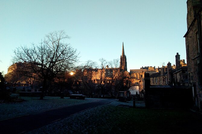 Private Walking Tour: JK Rowling's Harry Potter in Edinburgh FR - A Closer Look at the Tour