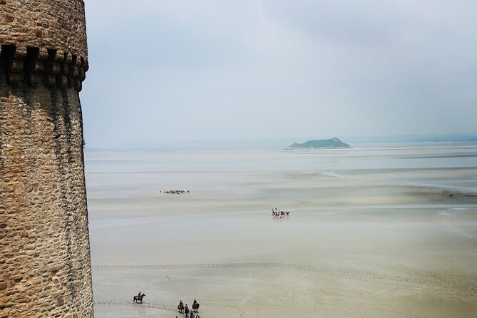 Private walking tour of Mont Saint Michel with a licensed guide - Why Choose a Private Guided Tour of Mont Saint Michel?