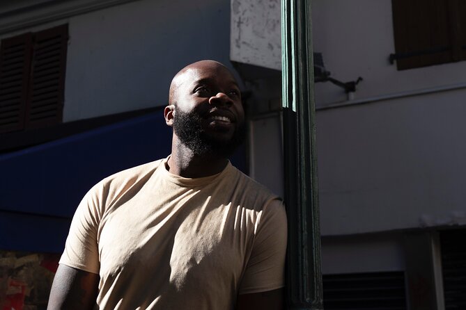 Private Walking Tour with Fashion Photographer and Paris Guide - Who Should Consider This Tour?