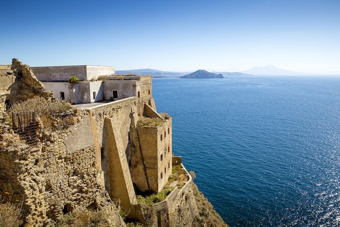 Procida Boat Tour from Ischia with Aperitif - Key Points
