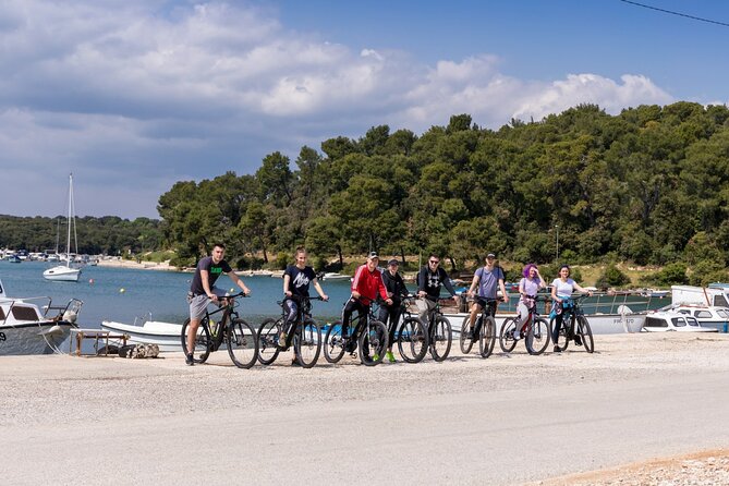 Pula E-Bike Tour: From Verudela to Pula City Center - The Ride & Group Experience