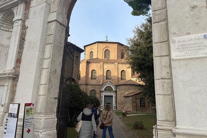 Ravenna: Mosaics and Highlights Guided Tour with Admission Ticket - Exploring Ravenna’s Top Mosaic Sites