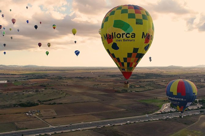 Romantic Sunrise Balloon Tour in Majorca - Why a Hot Air Balloon Ride in Mallorca Is Worth Considering