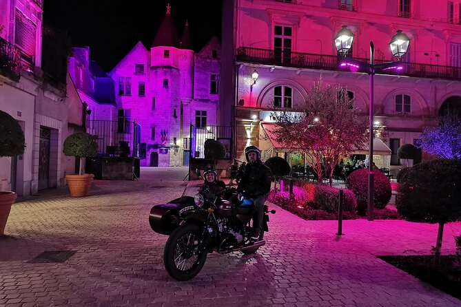 Romantic Tour By Night - An Overview of the Experience