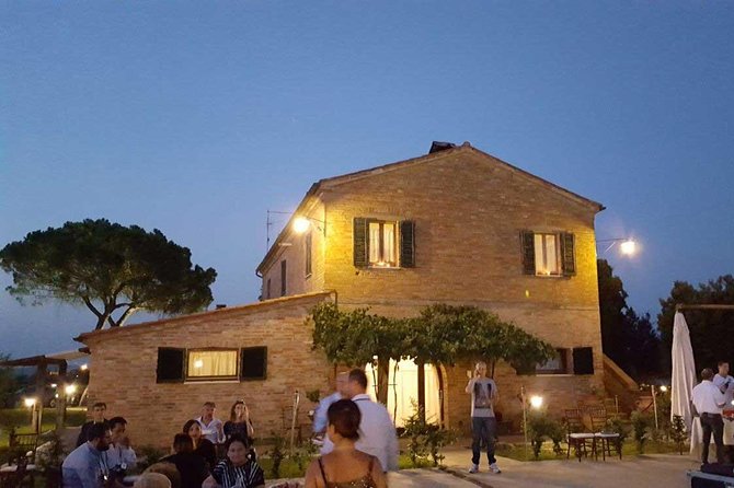 Romantic Vespa Tour and Wine Tasting - Exploring the Details of the Vespa & Wine Experience