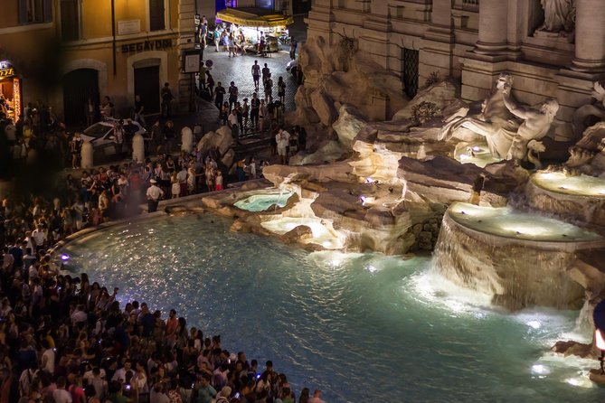 Rome by night semi-private: Spanish step,Trevi fountain, Pantheon, Navona square - Key Points