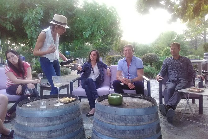 Roséwinetasting Parties or Workshops with a WineEducator at your place - What Makes This Experience Stand Out