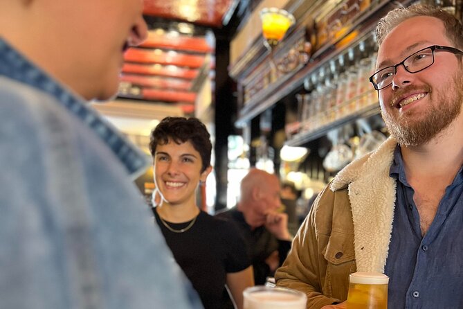 Royal Historic Pubs Walking Guided Tour in London - An In-Depth Look at the Experience